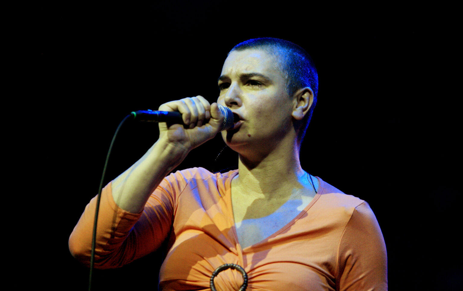 Sinead O'Connor still ripping the pope - Salon.com