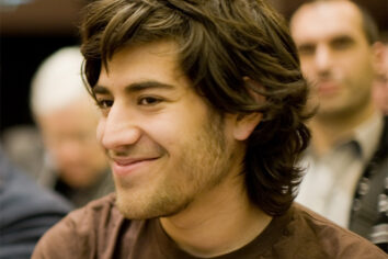 Anonymous hacks MIT for Aaron Swartz - Salon.com