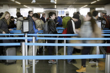 Airlines' brazen robbery: Fees are out of control and ticket buyers ...