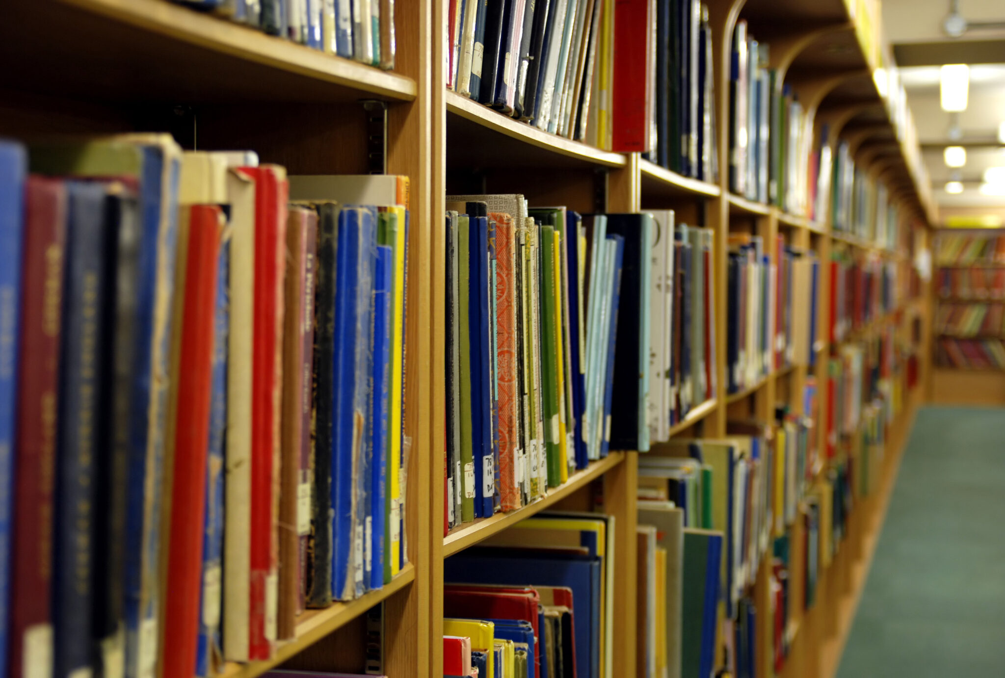 Missouri state House Republicans vote to defund public libraries ...