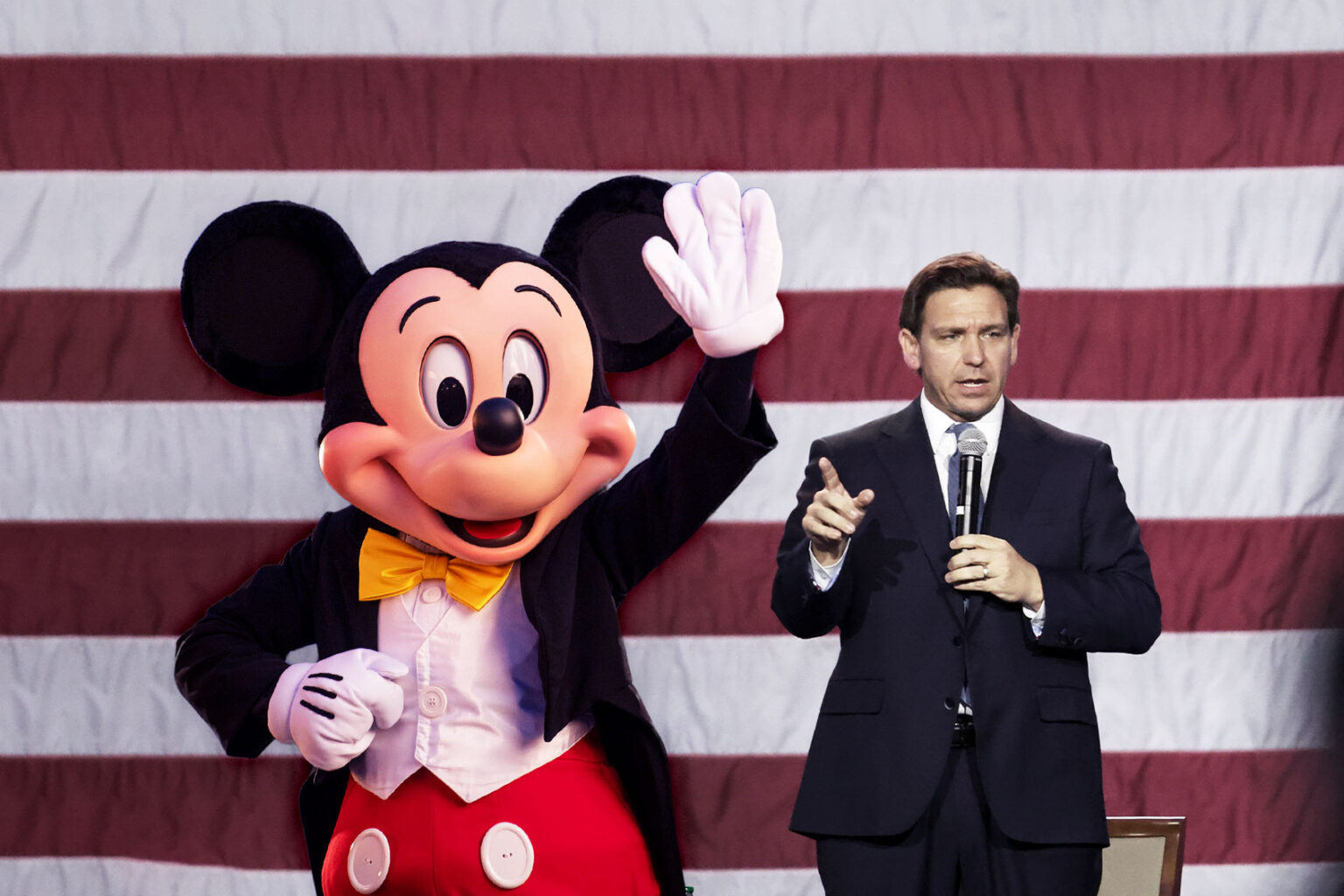 "Out-negotiated by Mickey Mouse": DeSantis’ board reveals Disney ...