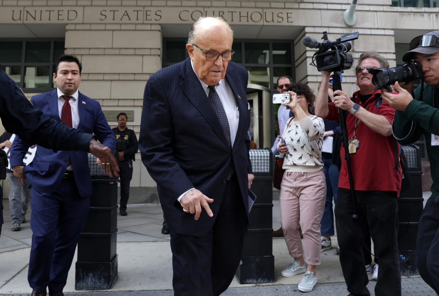“This won’t go well for Trump”: Experts say Giuliani “trying to avoid ...