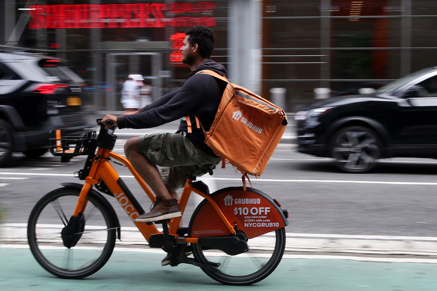 "Safety crisis": Food delivery's simmering violence problem - Salon.com