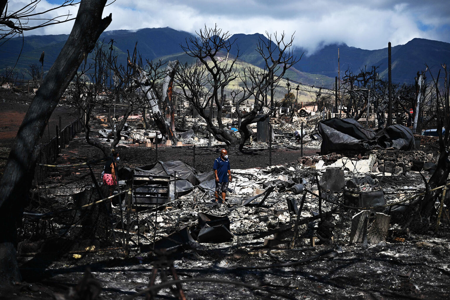 “It looked like Armageddon”: Maui wildfire survivors describe their ...