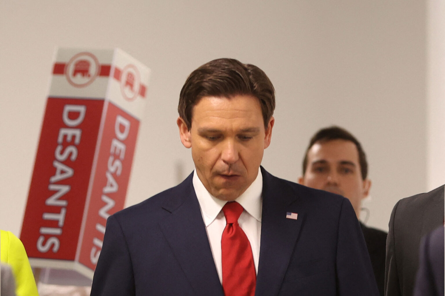 “Blood on his hands”: Ron DeSantis booed at vigil for victims of racist ...