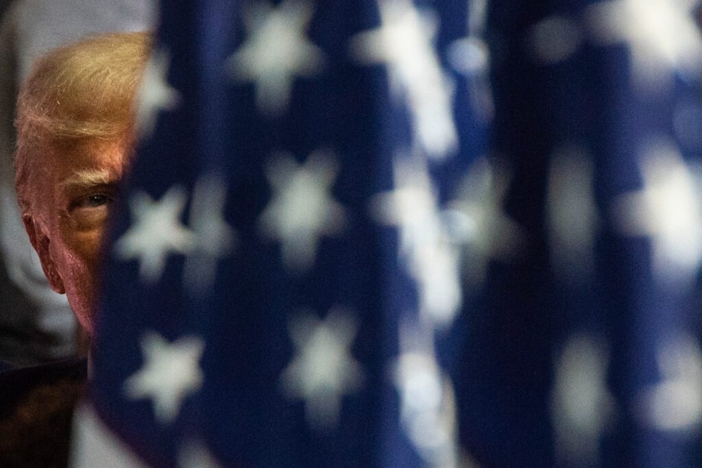 Clip from "Beetlejuice" used in bizarre new Trump campaign video ...