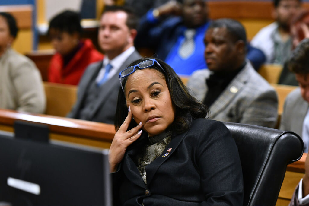Expert: Trump co-defendant’s filing accusing Fani Willis of “improper ...