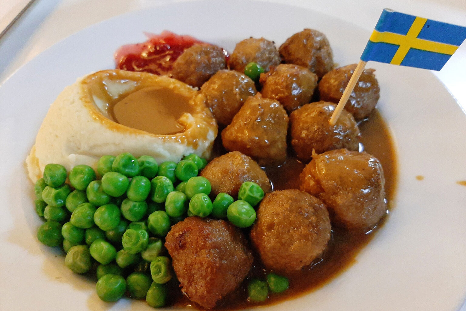 IKEA’s brand-new holiday offering is a ginormous, Turkey-Sized Swedish ...