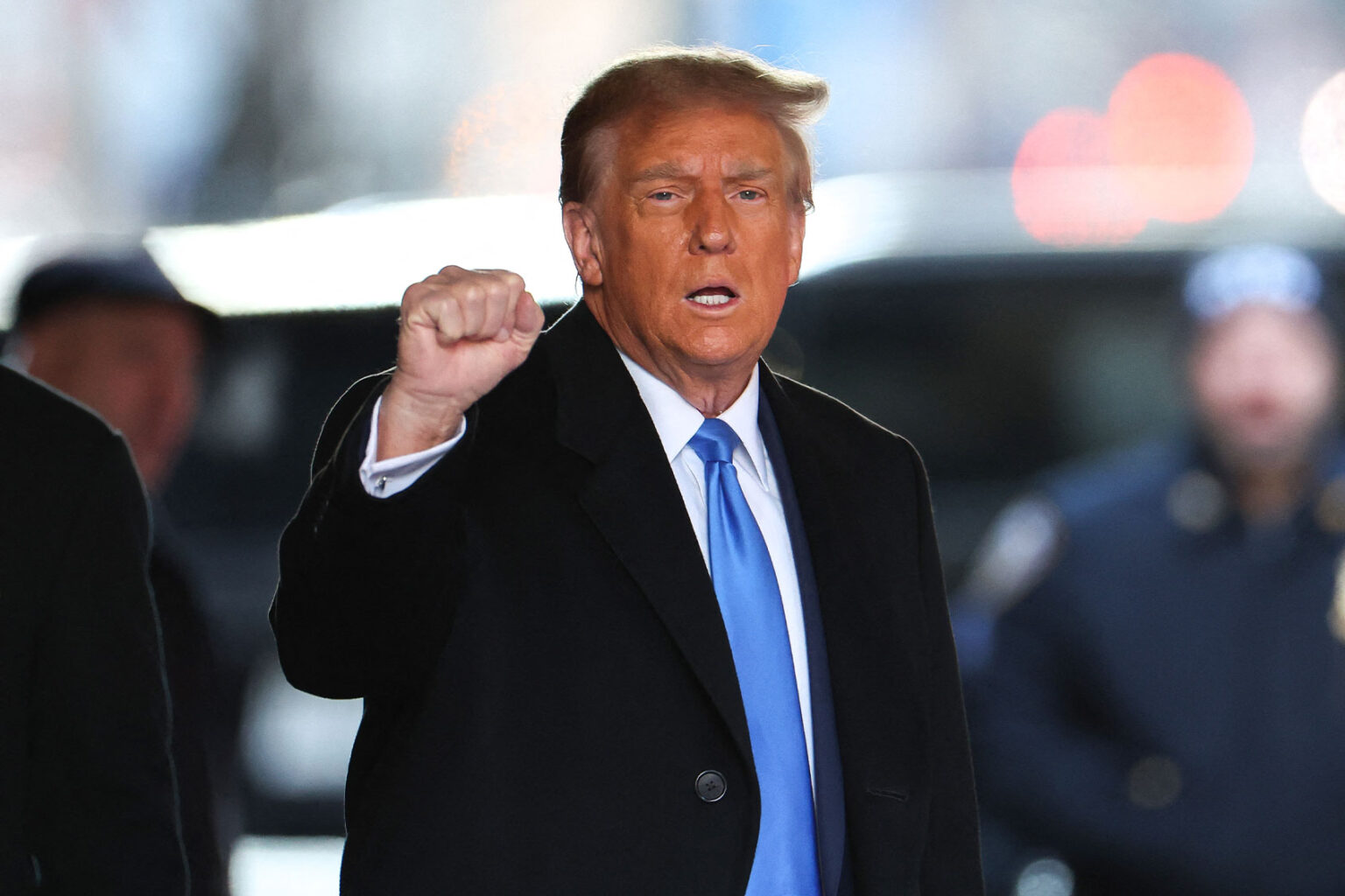 Trump's trial paints him as a clown — but MAGA sees a boss - Salon.com