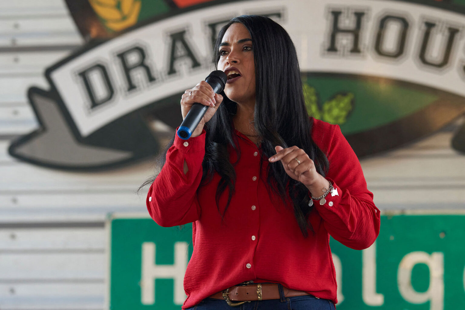 Former U.S. Rep. Mayra Flores accused of cribbing others’ pictures of ...