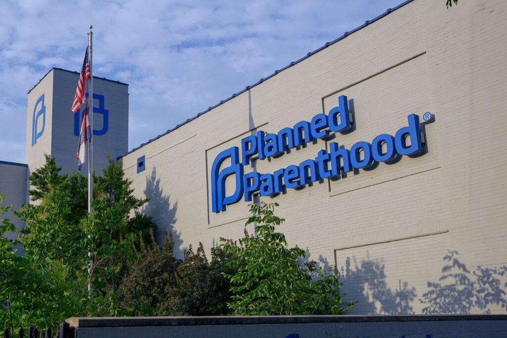 “Devastating”: Planned Parenthood sues Trump administration - Salon.com