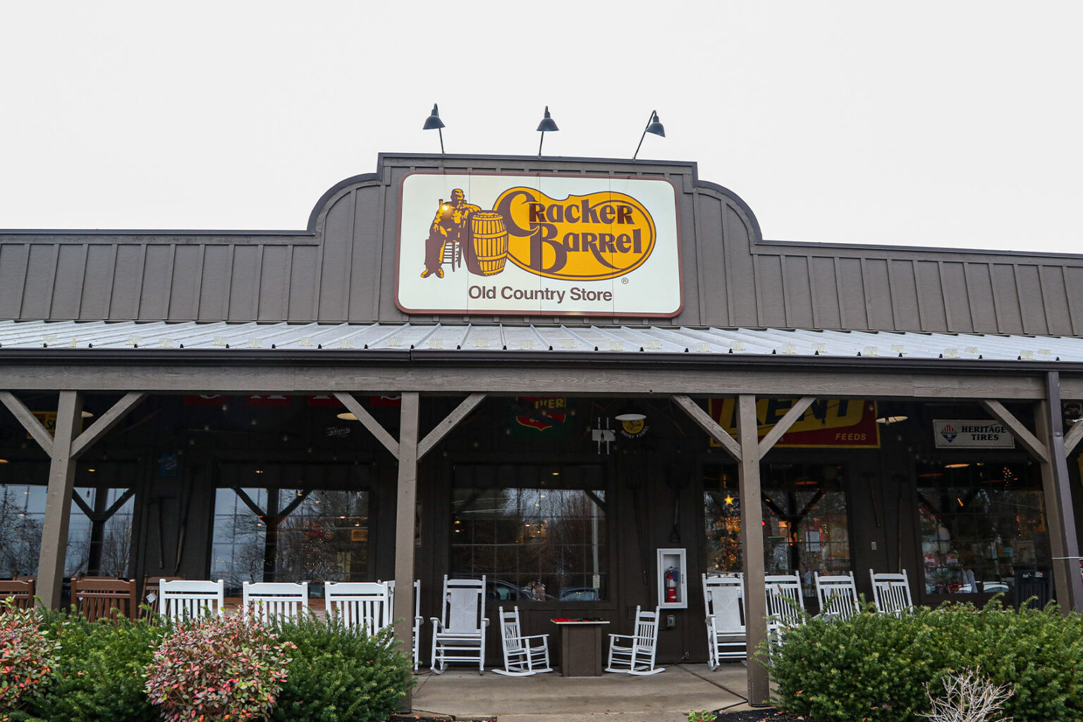 Cracker Barrel wants to become hip. Can it? - Salon.com