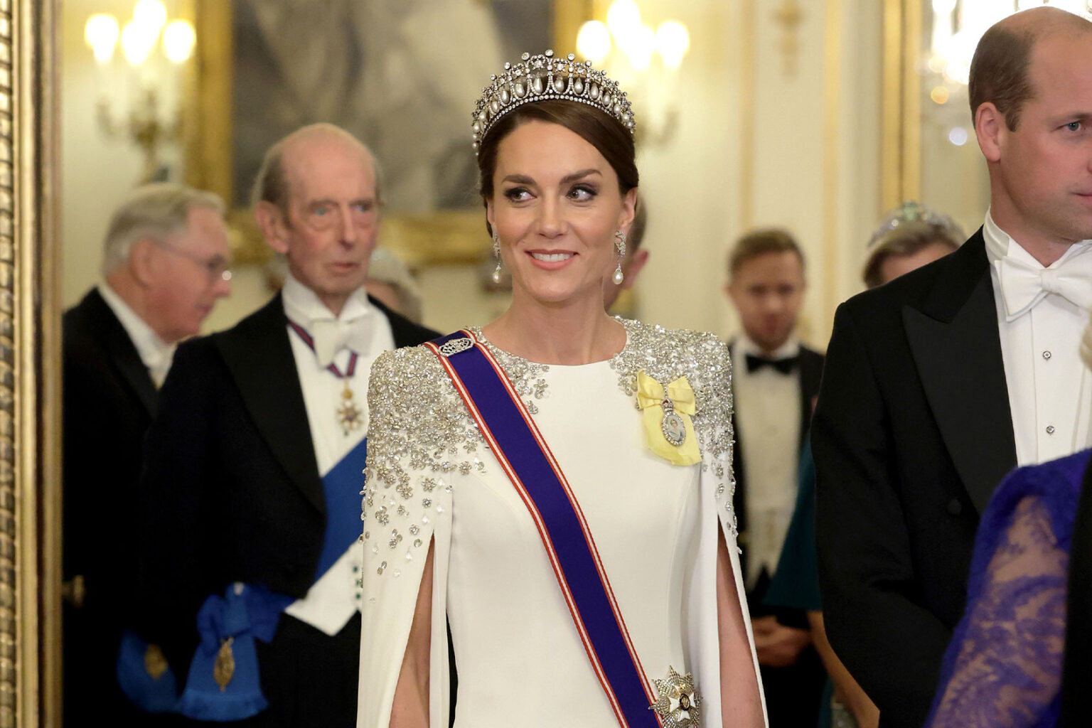 "The portraits are getting weirder and weirder": A new painting of Kate ...