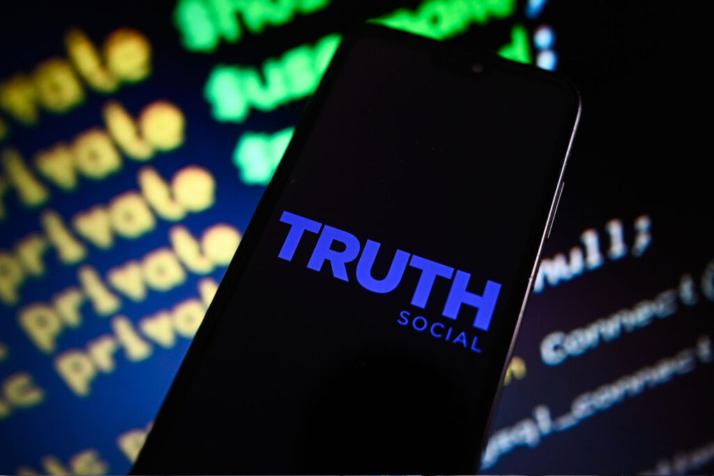 Truth Social keeps tanking: Trump's social media company reports $327 ...