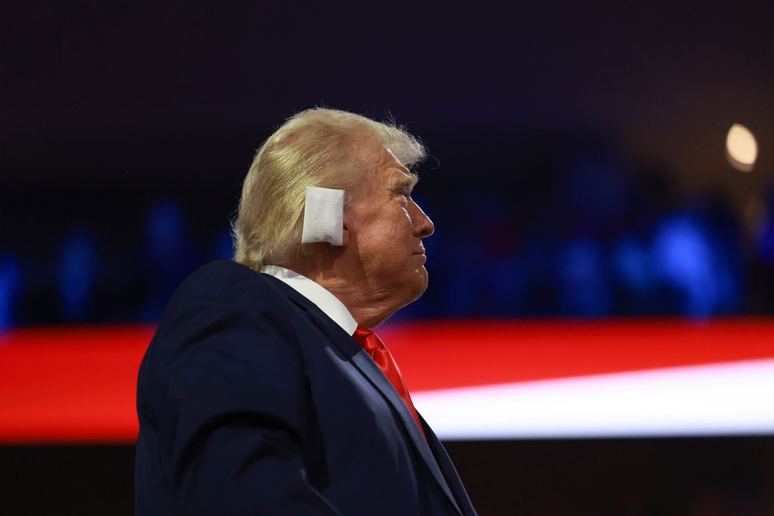 "Bone chilling": Authoritarianism expert alarmed at RNC crowd reaction ...