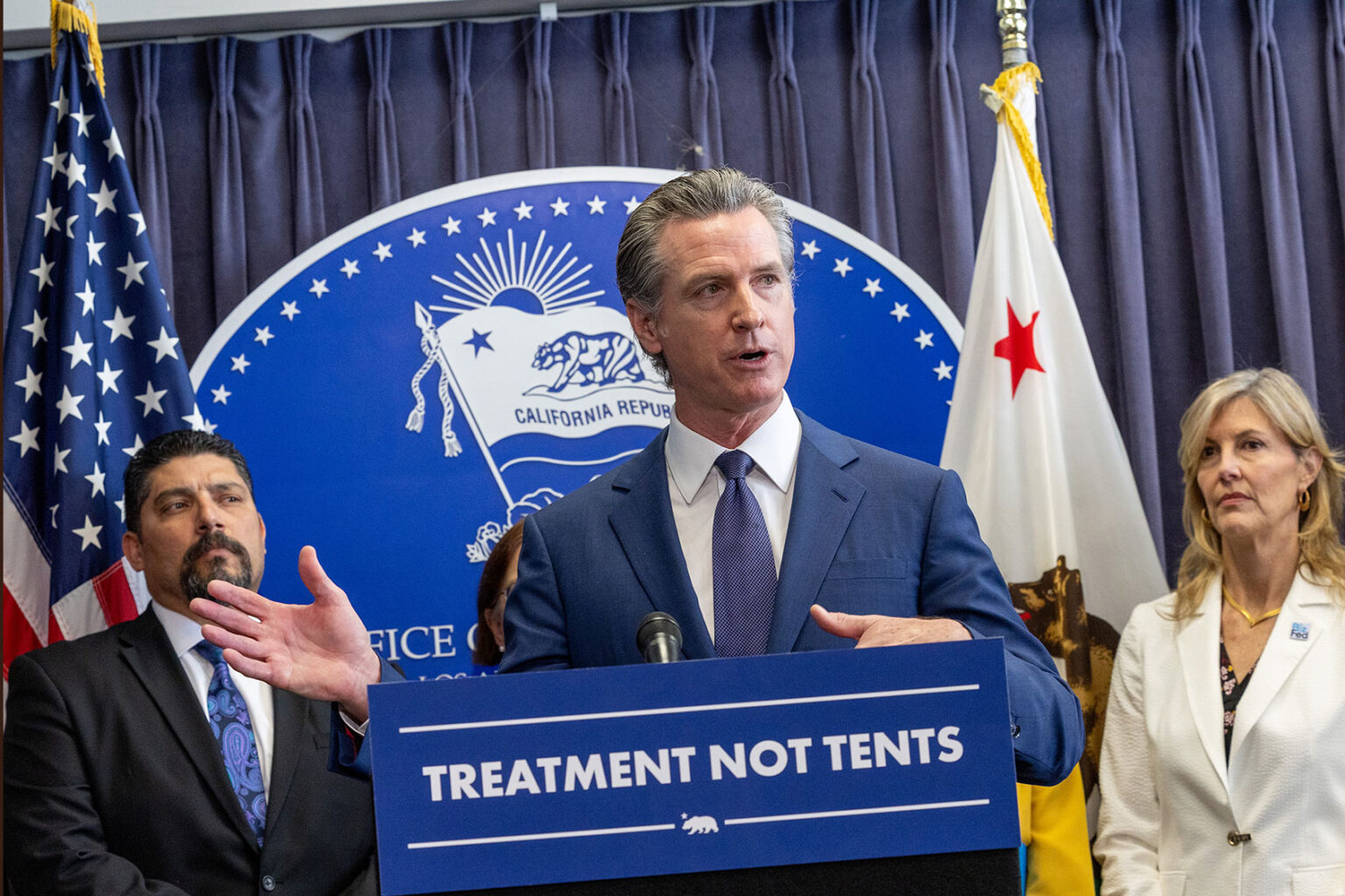 Gavin Newsom, citing the Supreme Court, tells California authorities to ...