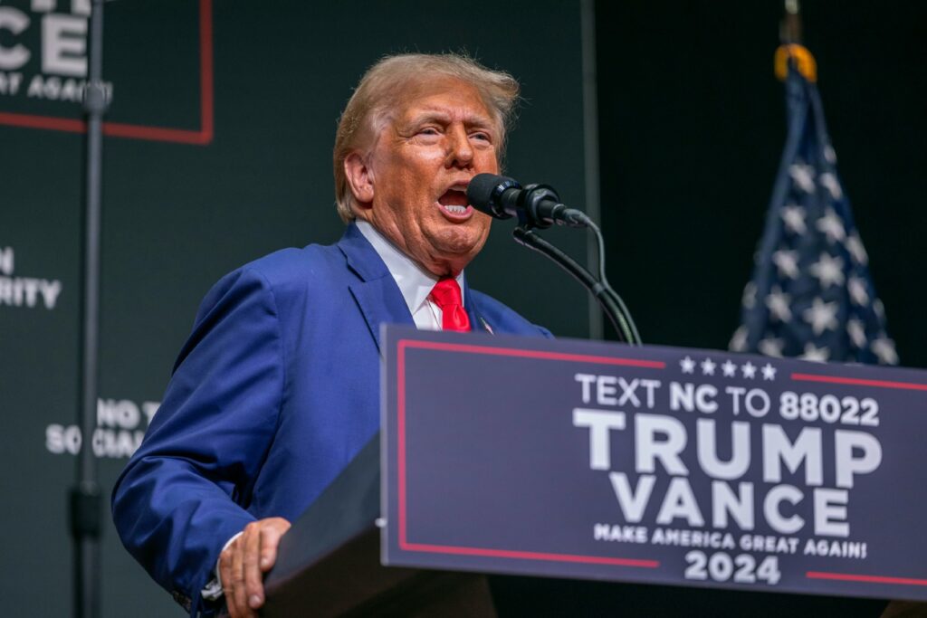 Trump wonders if he's "more Greek" than NBA's Antetokounmpo at ...