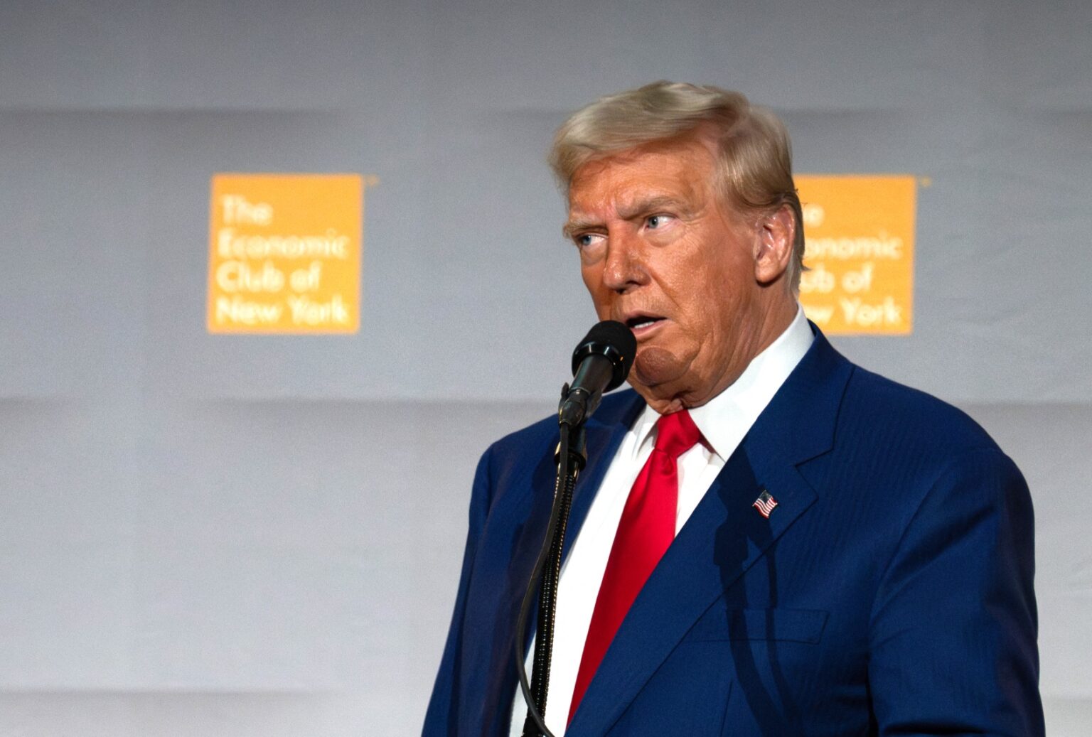"Not getting any money": Trump says he'll pull NYC's federal funding if ...