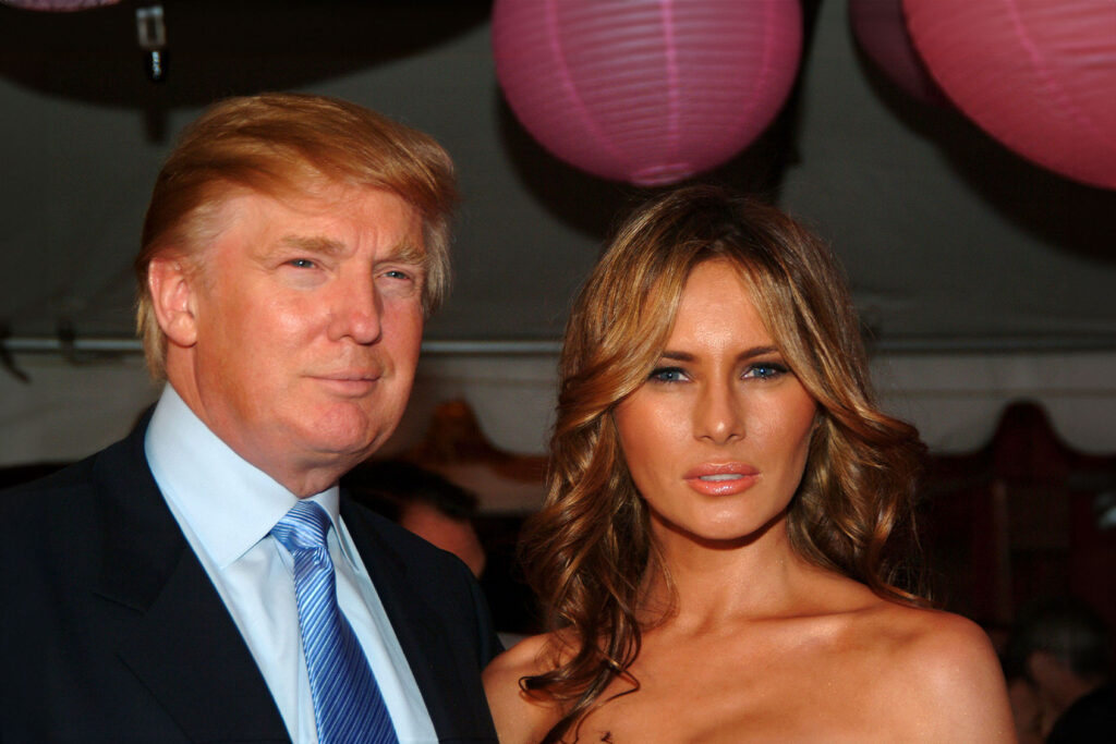 The play behind Melania Trump's delayed defense of her nude pictures ...