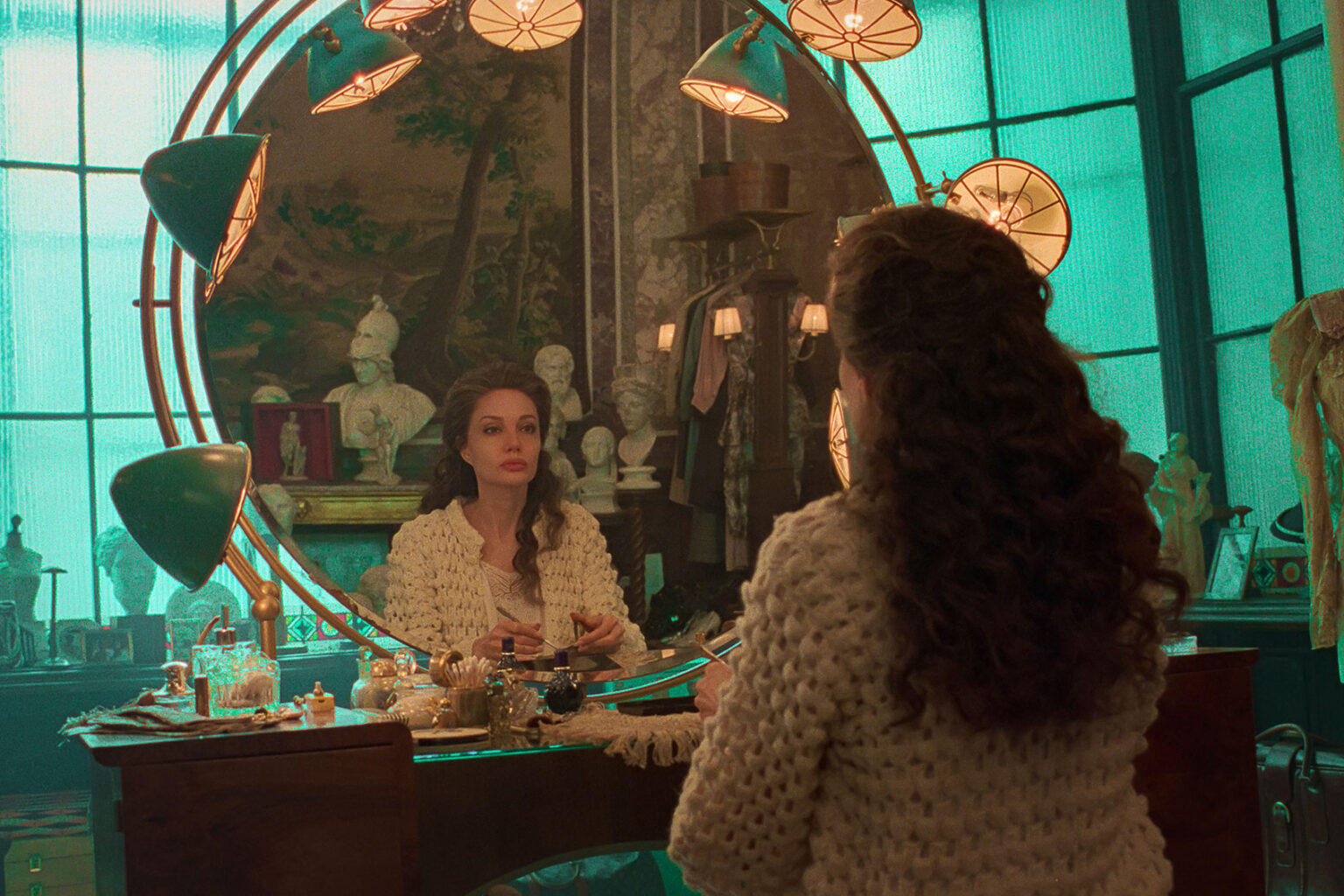 Angelina Jolie shines in "Maria," with a star power too grand for CGI ...