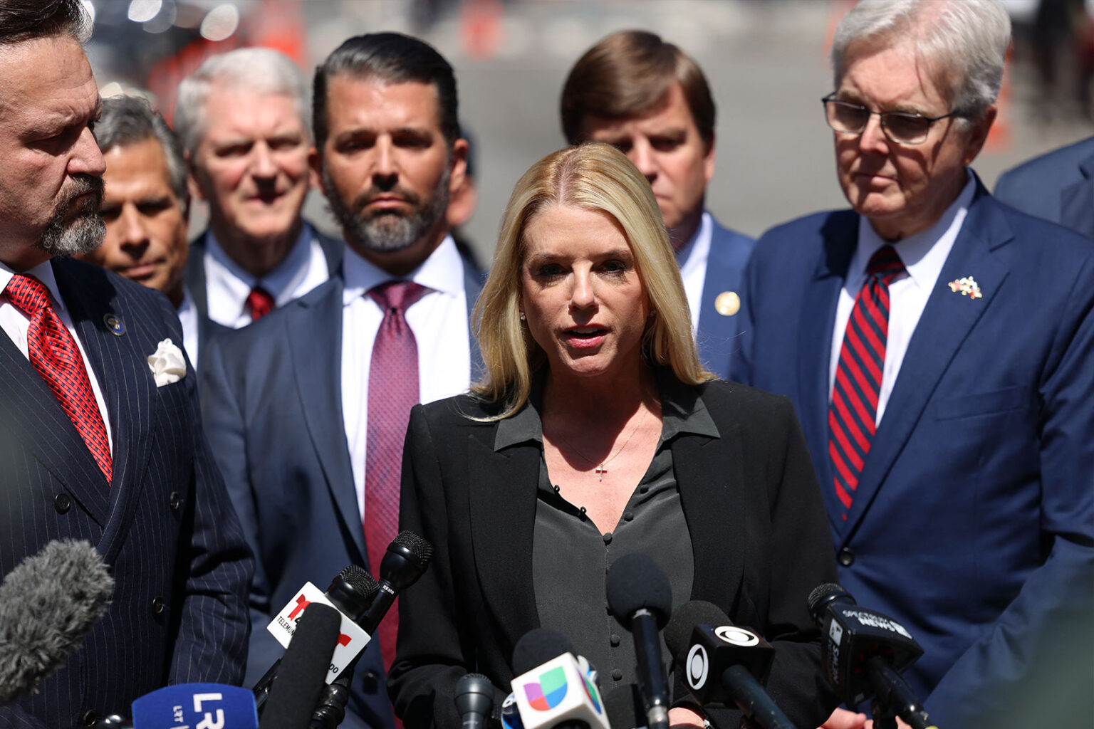 Pam Bondi’s push for the death penalty in Luigi Mangione’s case is not ...