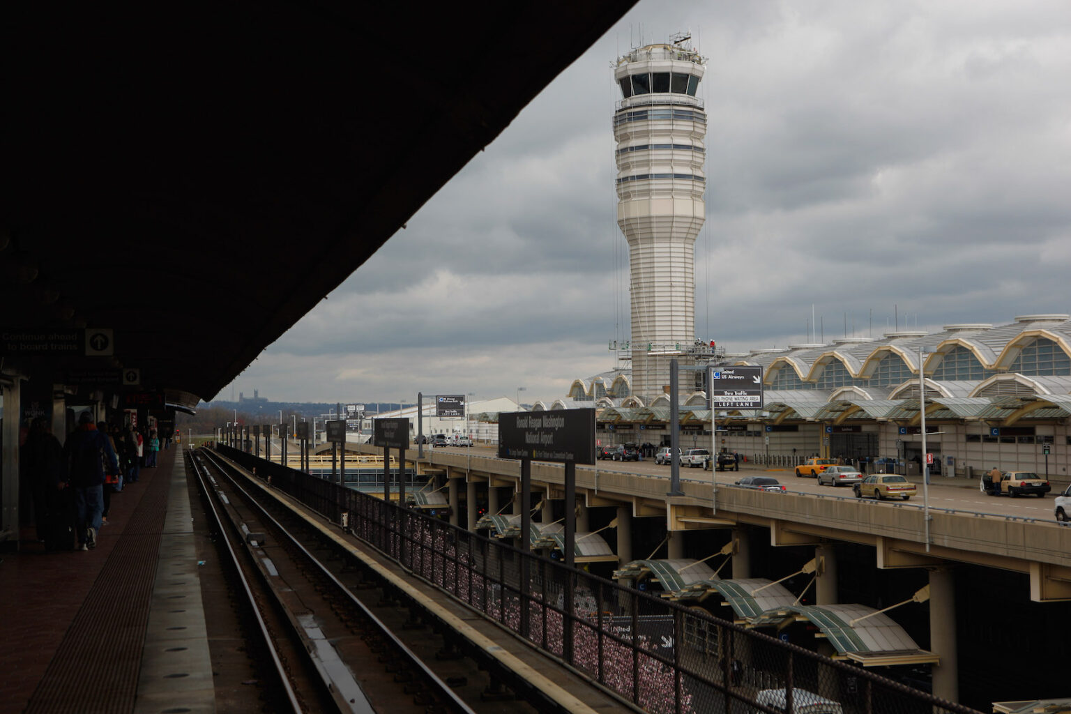 "Not normal": Air traffic controllers were stretched thin during D.C ...