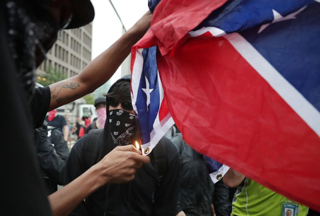 Republicans keep pushing unconstitutional flag-burning ban - Salon.com