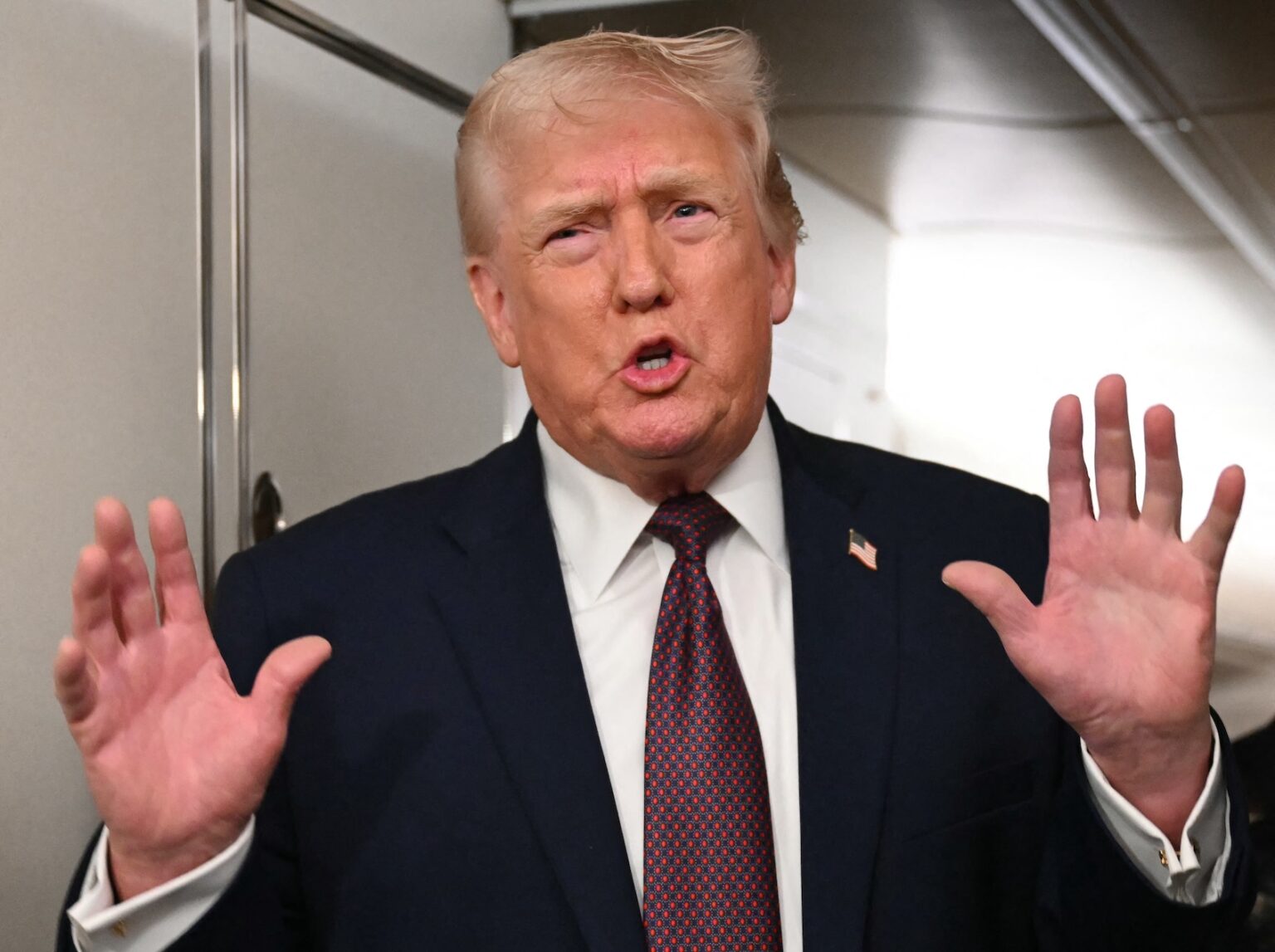"Much smaller shots": Trump thinks vaccines are too "big" for babies ...